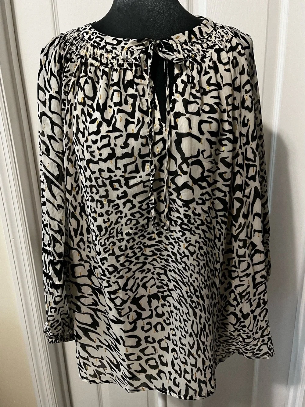 Zac & Rachel | Tops | X Zac Rachel Black White Gold Animalprint Peasant ...